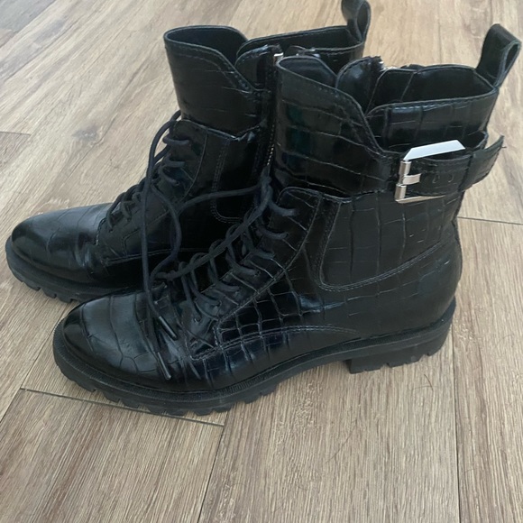 Dolce Vita | Shoes | Dolce Vita Patent Leather Alligator Texture Boots ...